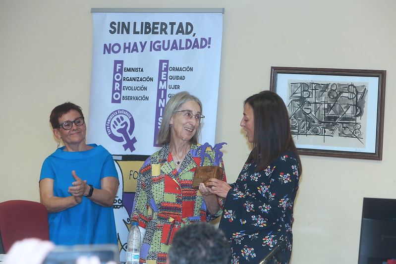 Comunicación - La profesora emérita honorífica de la UVa María Isabel ...